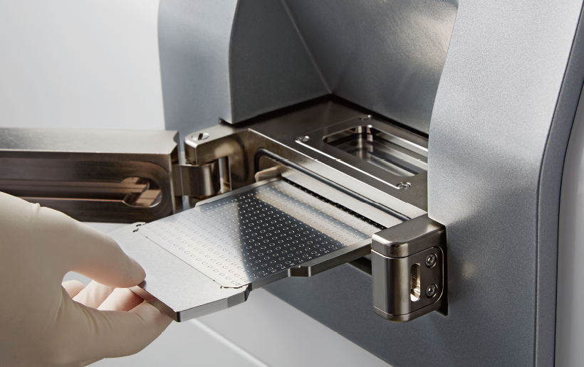 Automatic microbial mass spectrometry detection system ASTA MicroIDSys